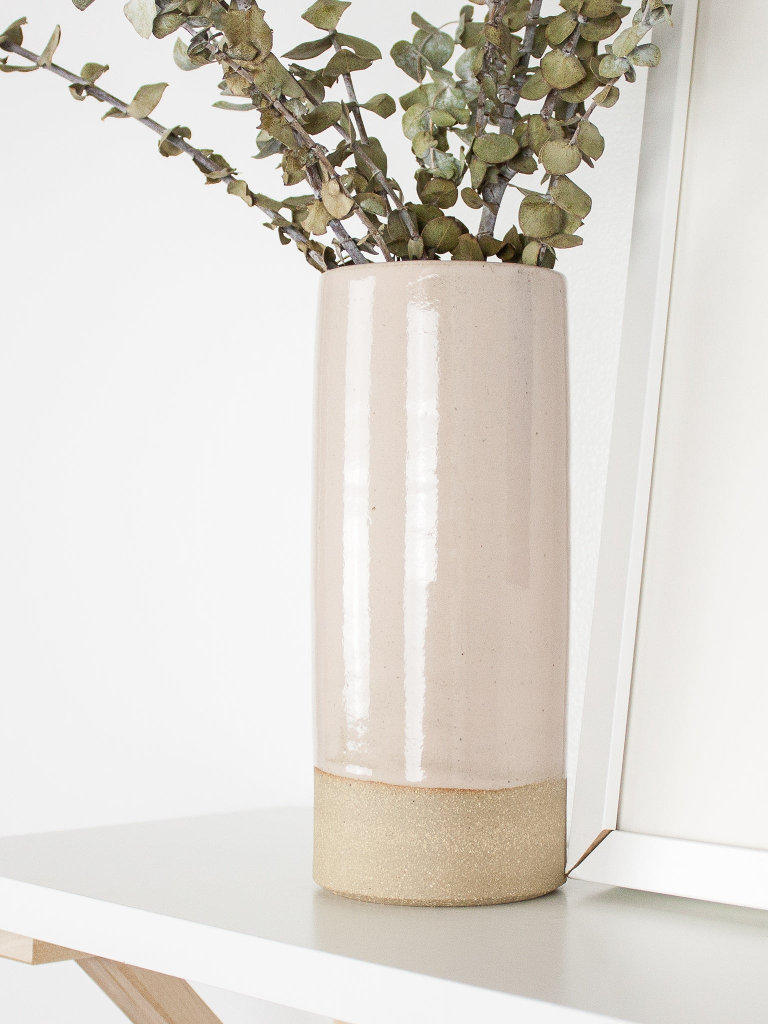 Blush Cylinder Vase – Barombi Studios